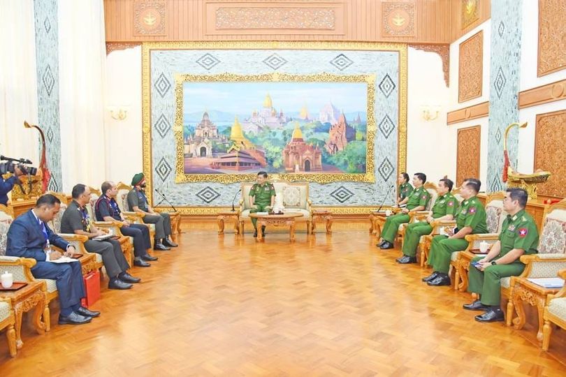 General Maung Maung Aye meets Indian Joint Director-General of Military ...