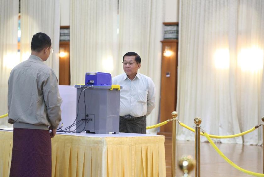 Acting President, SSPC Chairman Senior General Min Aung Hlaing casts vote at Zeyathiri Township ...