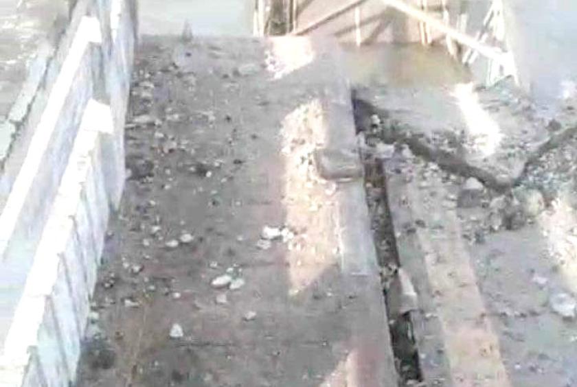 Mine explosion destroys Attaran Bridge in Mon State, disrupting travel ...