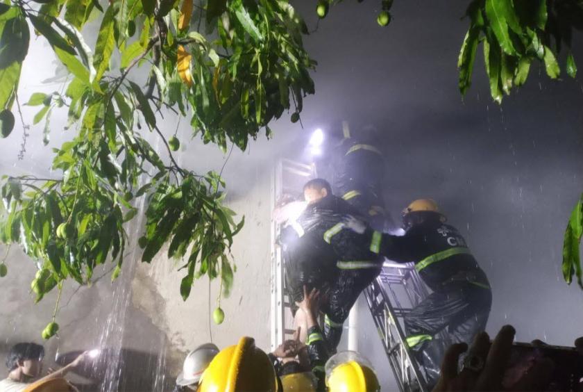 Fire at motorcycle and car parts shop in Mandalay’s Myothit (1) Ward ...
